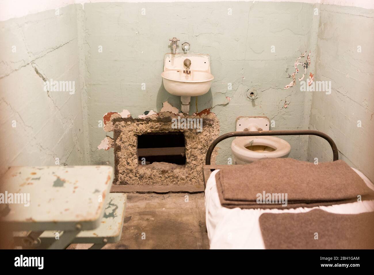 Alcatraz Island Penitentiary prison cells and prison interior Stock ...