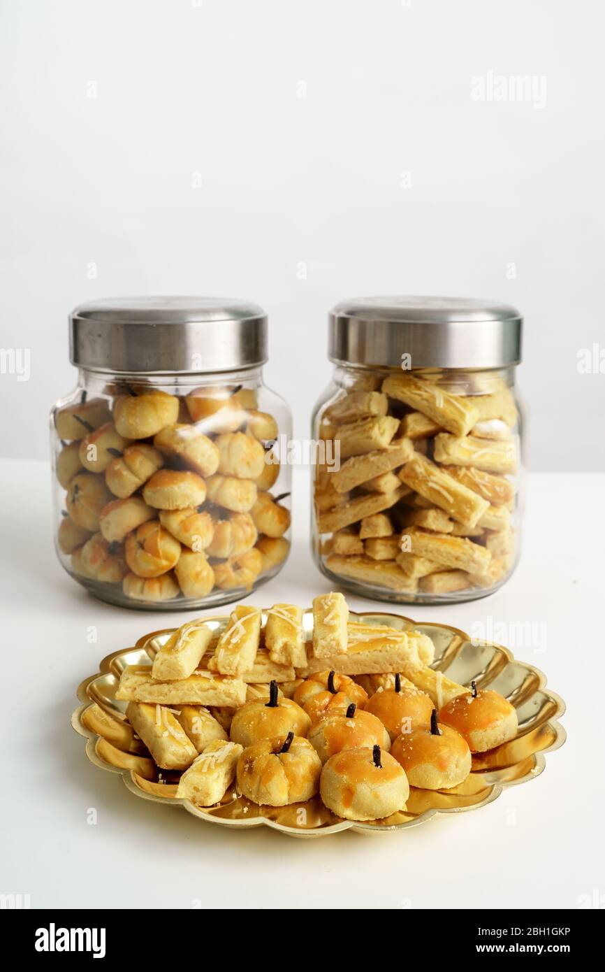 Delicious snack for eid mubarak tradition. traditional islamic snack ...