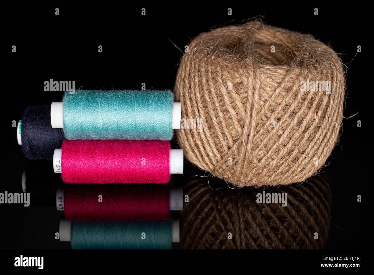 Black spools hi-res stock photography and images - Alamy