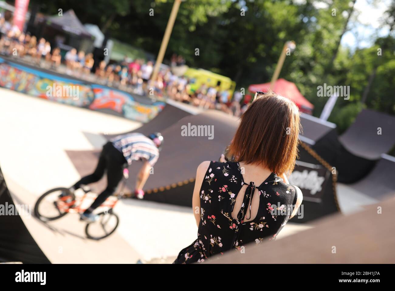 photographer taking photo of the adrenaline sport Stock Photo - Alamy