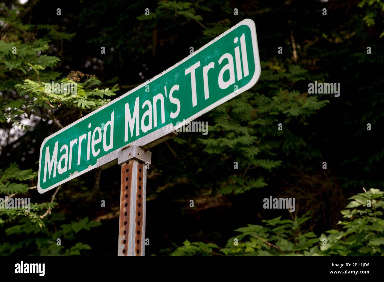 Mans trail hi-res stock photography and images - Alamy
