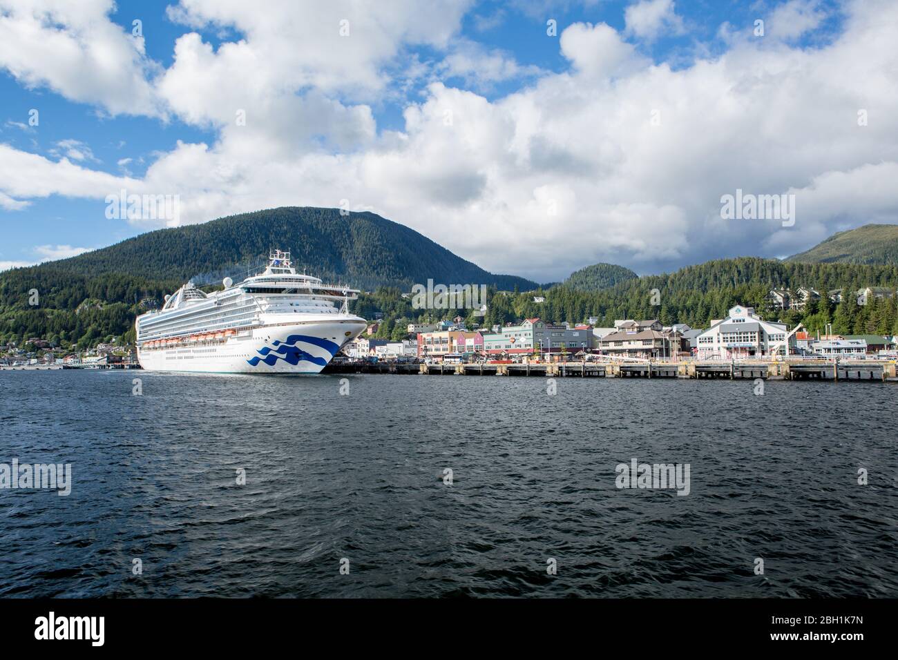 Grand princess cruise ship hi-res stock photography and images - Alamy