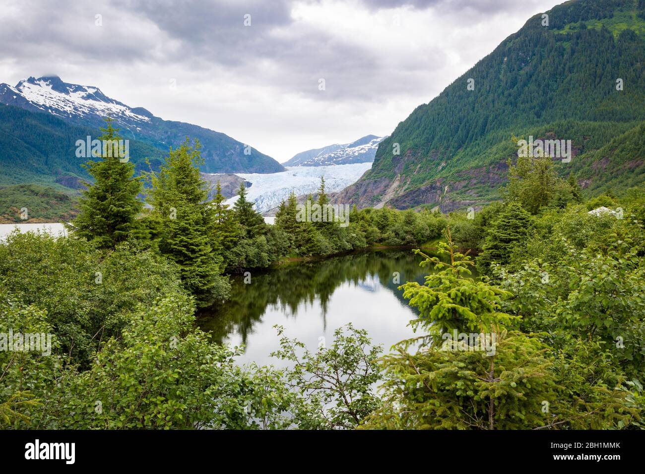 Alaskan Glaciers and mountains in the wilderness of Alaska Stock Photo ...
