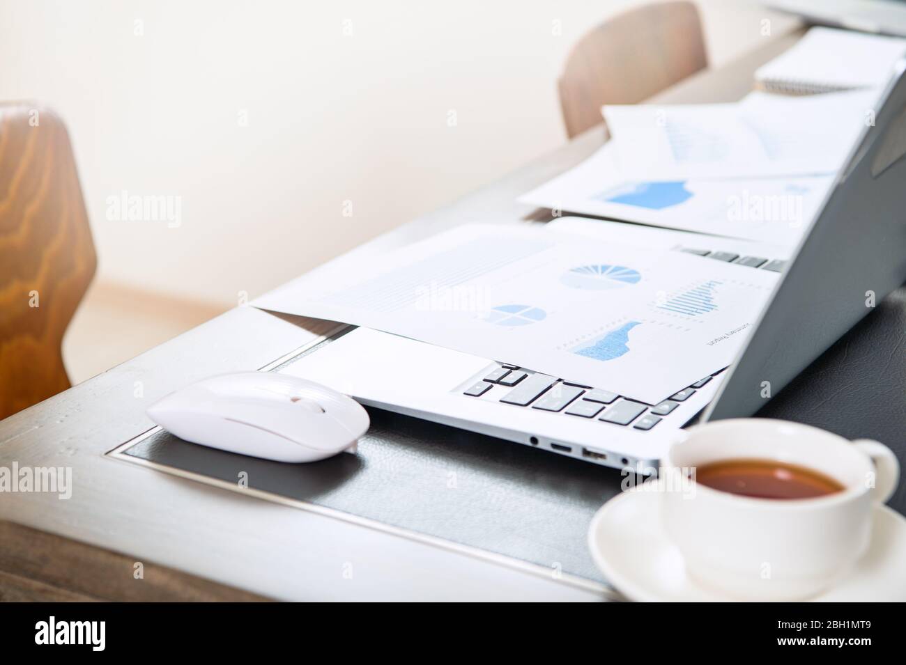 Home office, blank monitor for design, working from home, web ...