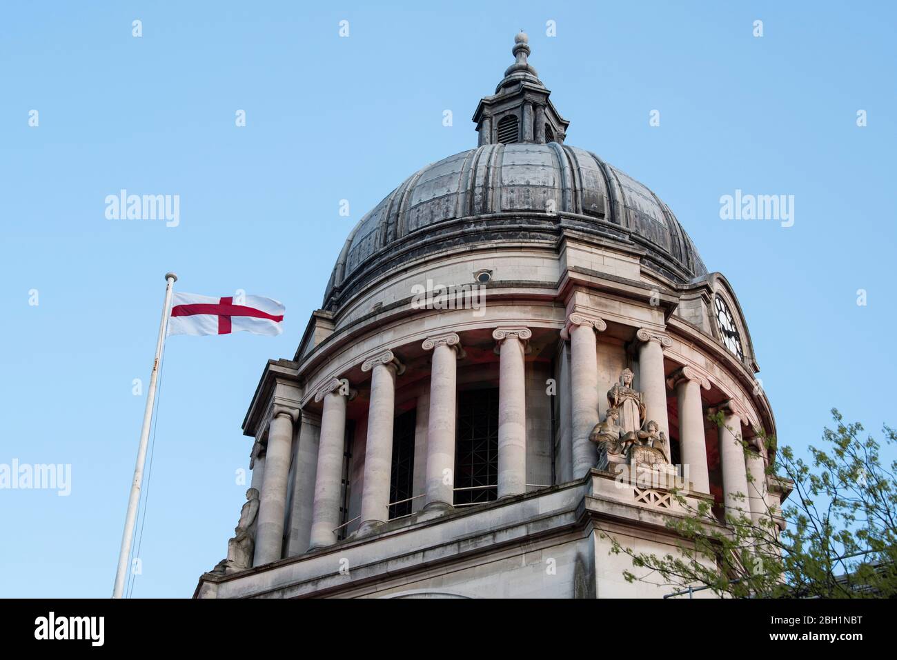Council House flying the flag for St George's Day in Nottingham City ...