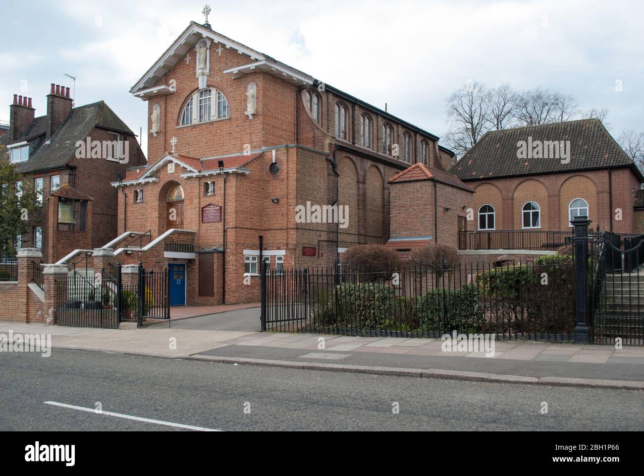 216 dollis hill lane hi-res stock photography and images - Alamy