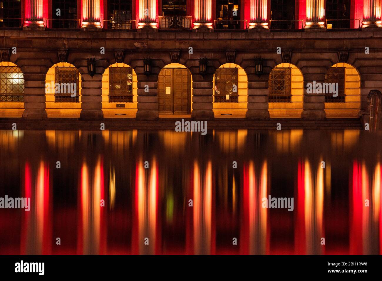 The Council House lit up red for St George's Day in Nottingham City ...