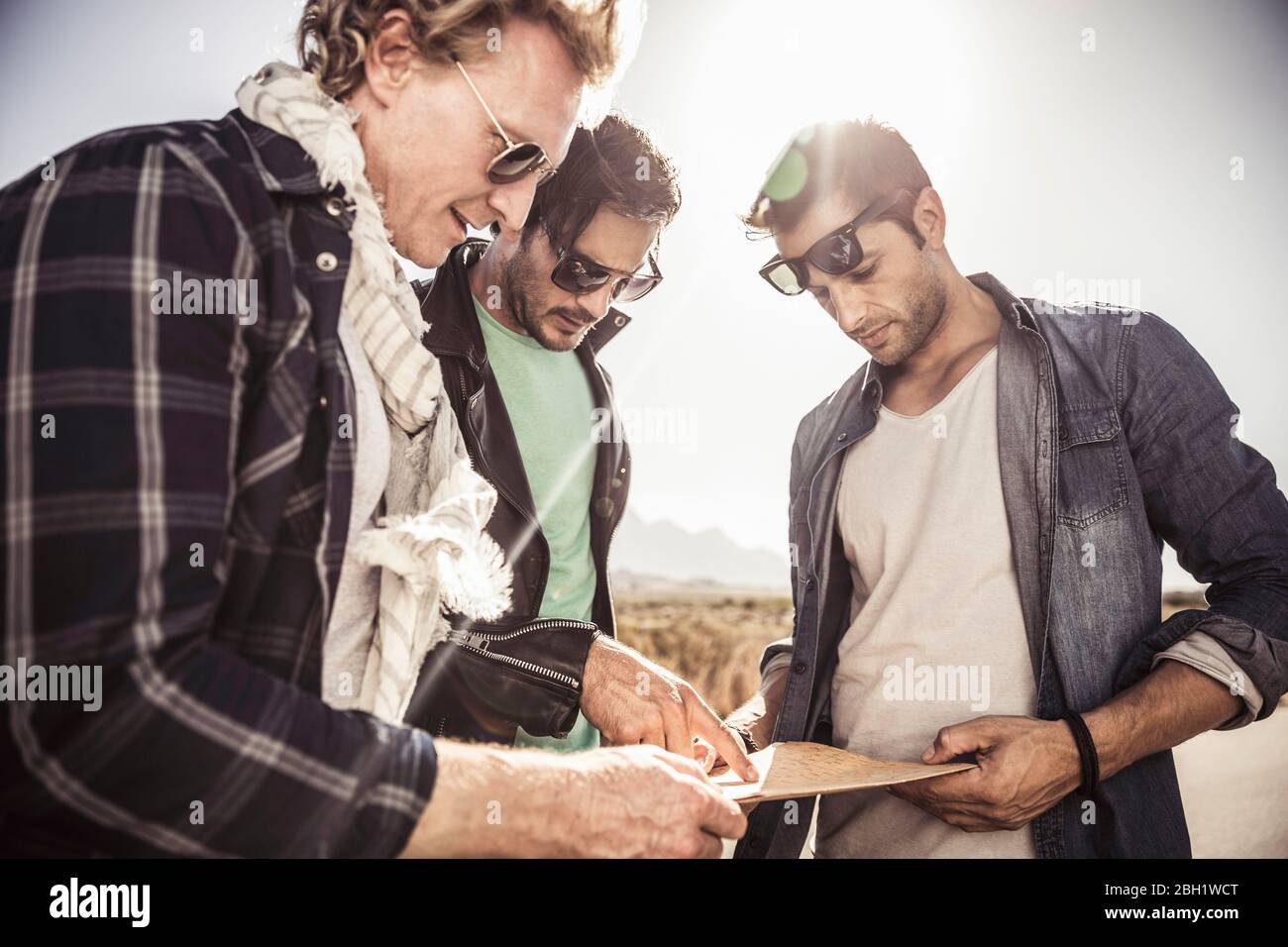 Map men hi-res stock photography and images - Alamy