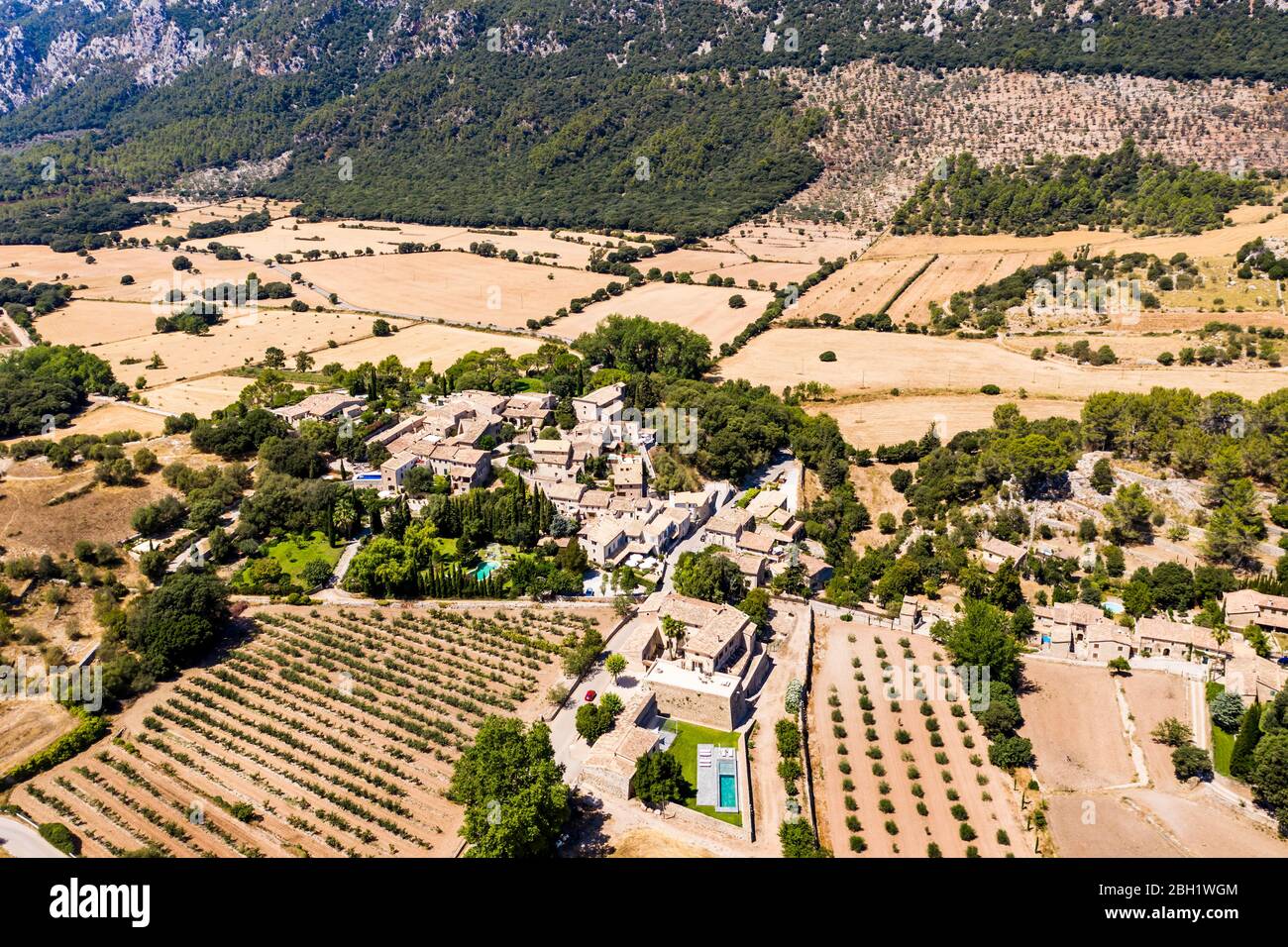 Alaro village mallorca hi-res stock photography and images - Alamy