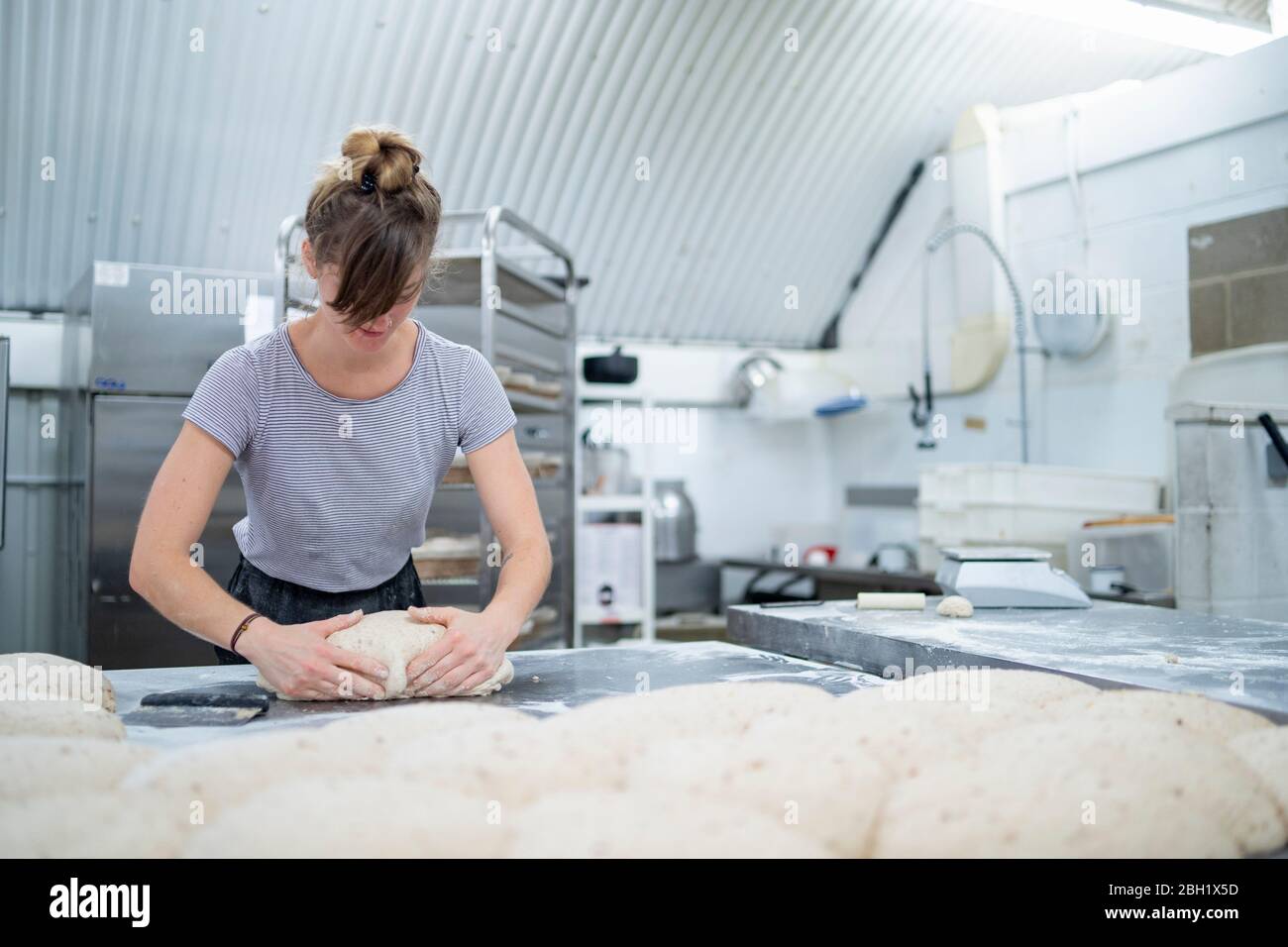Preparing bread in bakery hi-res stock photography and images - Alamy