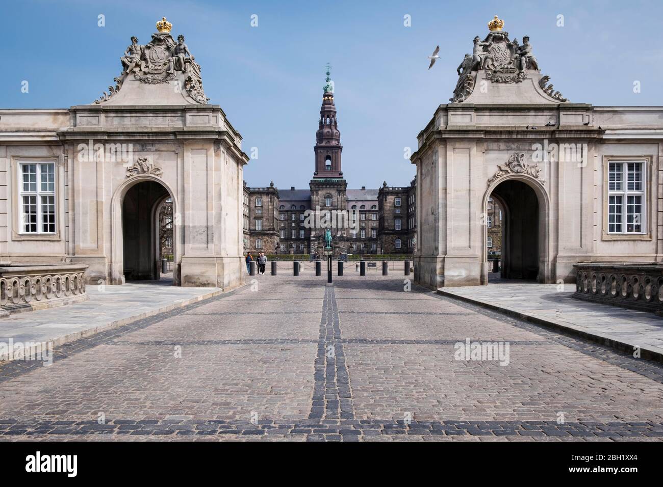 Copenhagen christiansborg castle hi-res stock photography and images ...