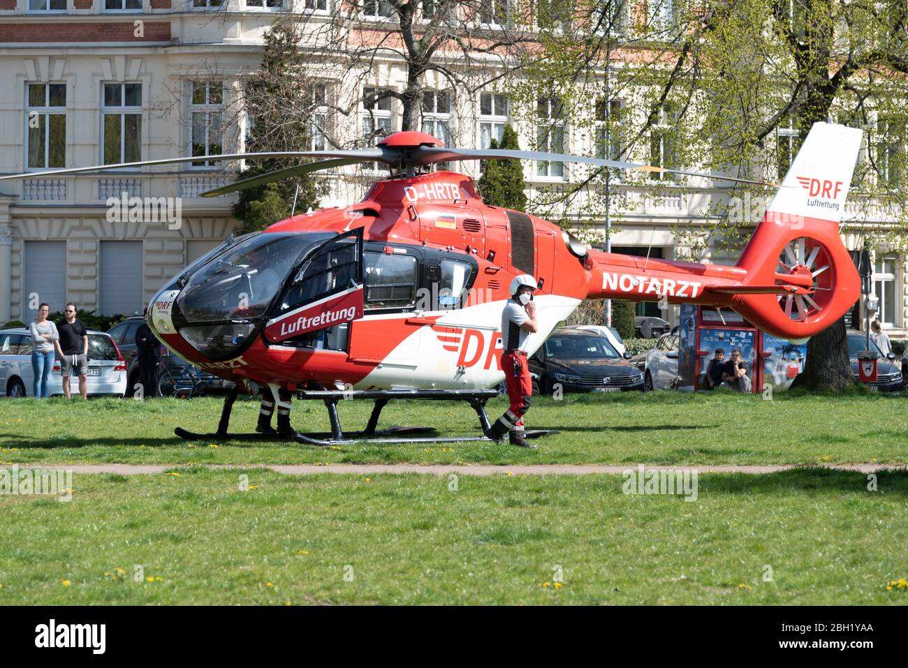 German respirator hi-res stock photography and images - Alamy