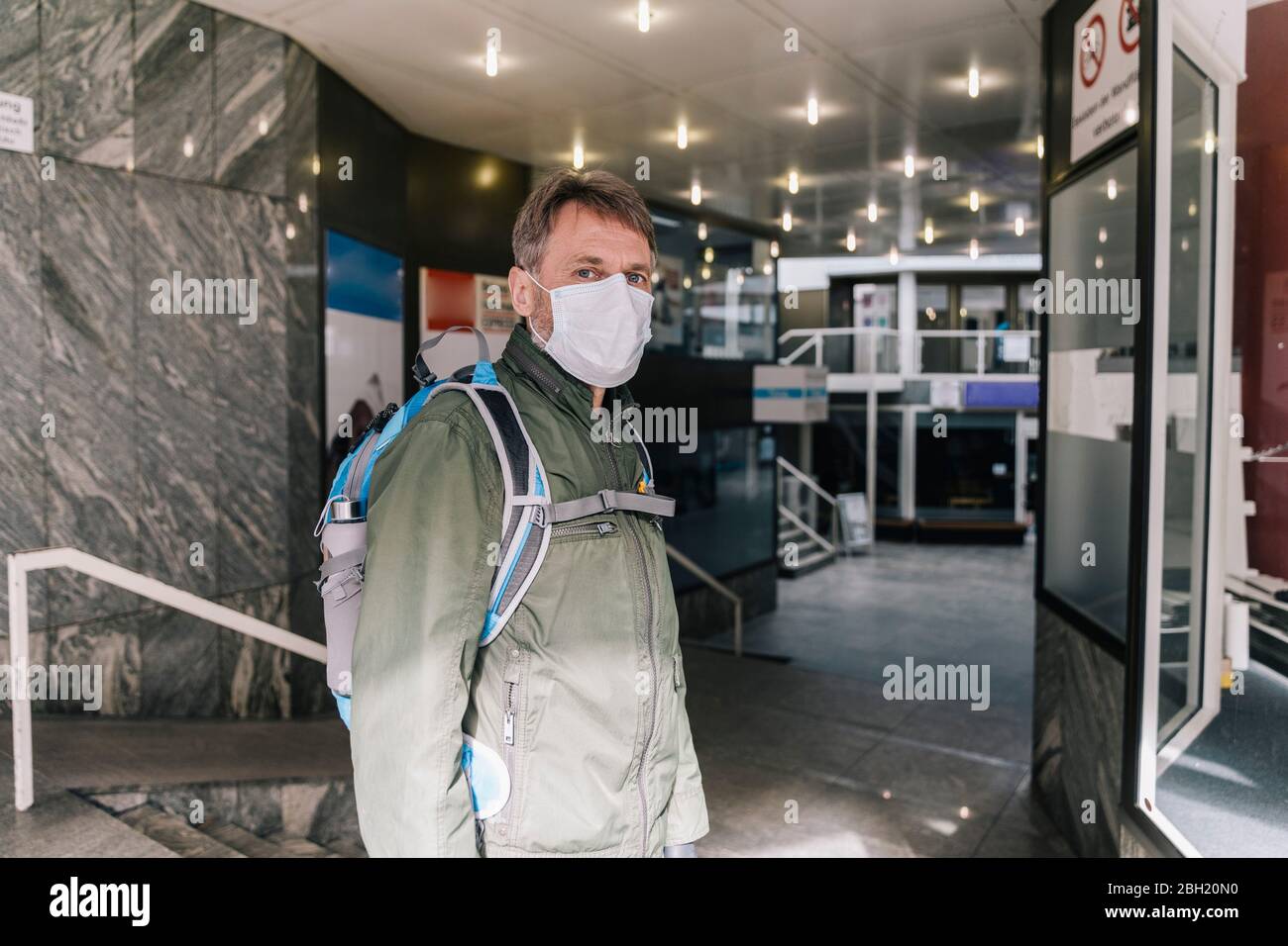 Shut down people hi-res stock photography and images - Alamy