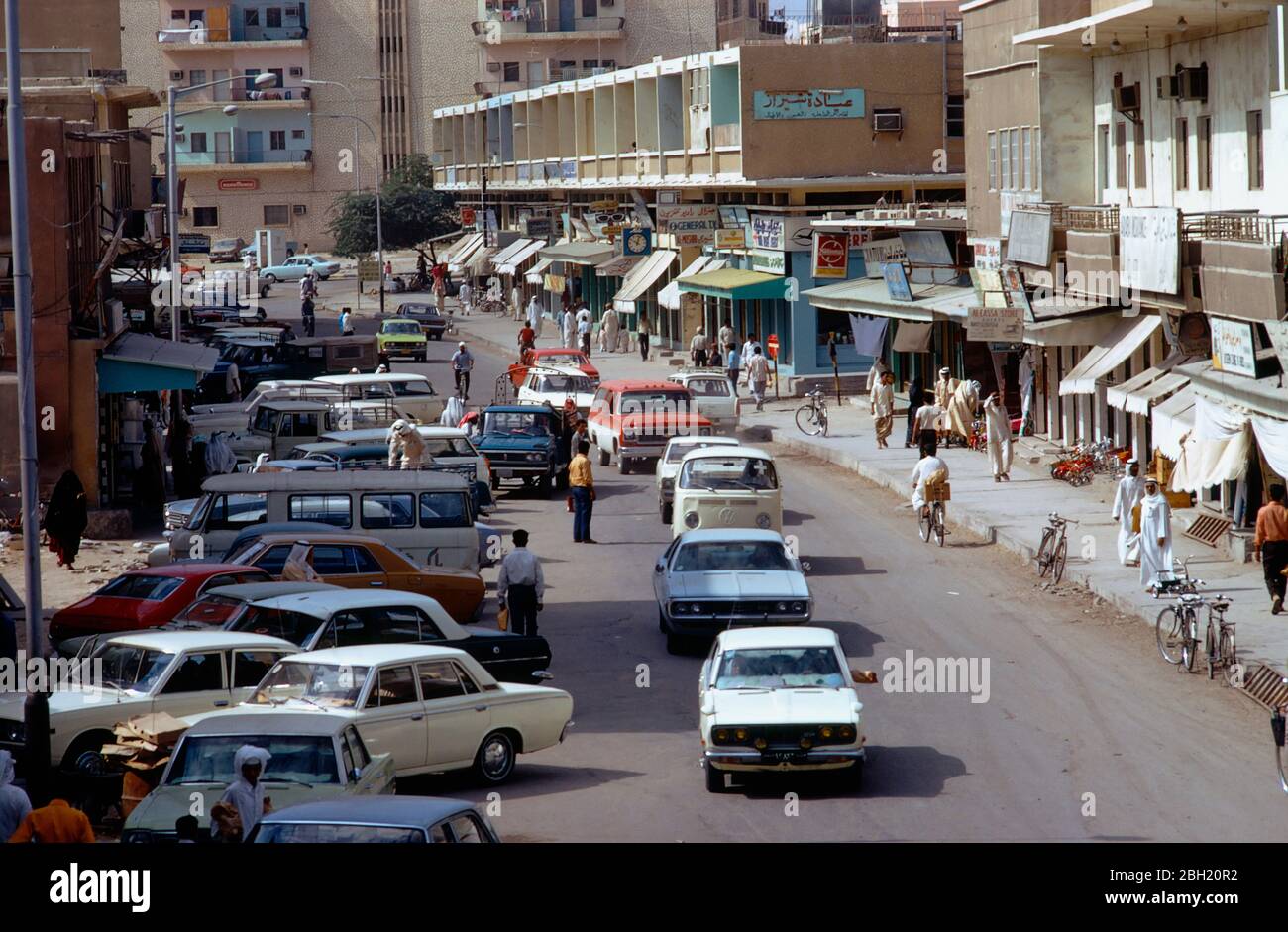 Qatar, Doha, Busy traffic in street with shops Stock Photo - Alamy