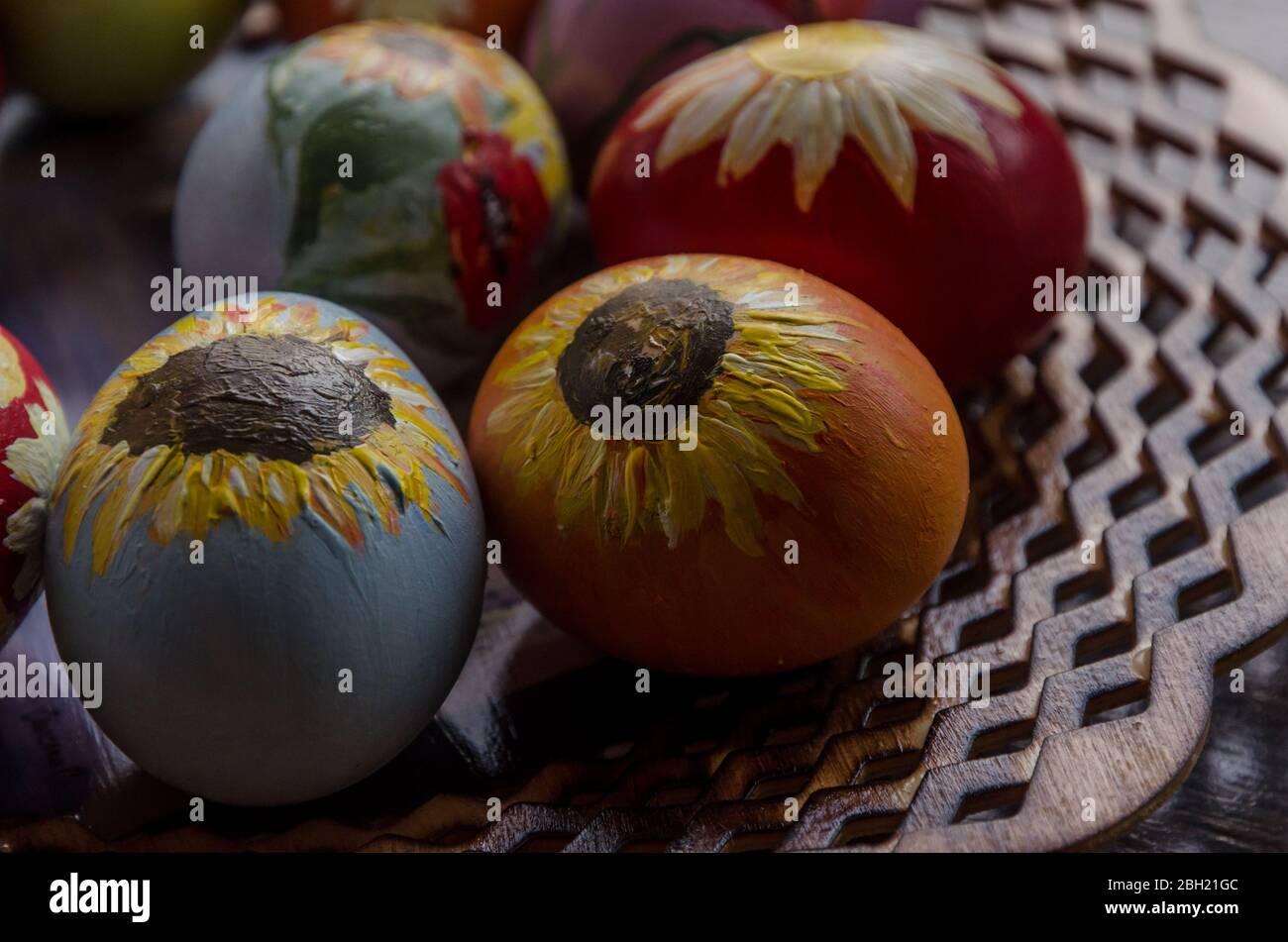 Traditional oil paintings hi-res stock photography and images - Alamy