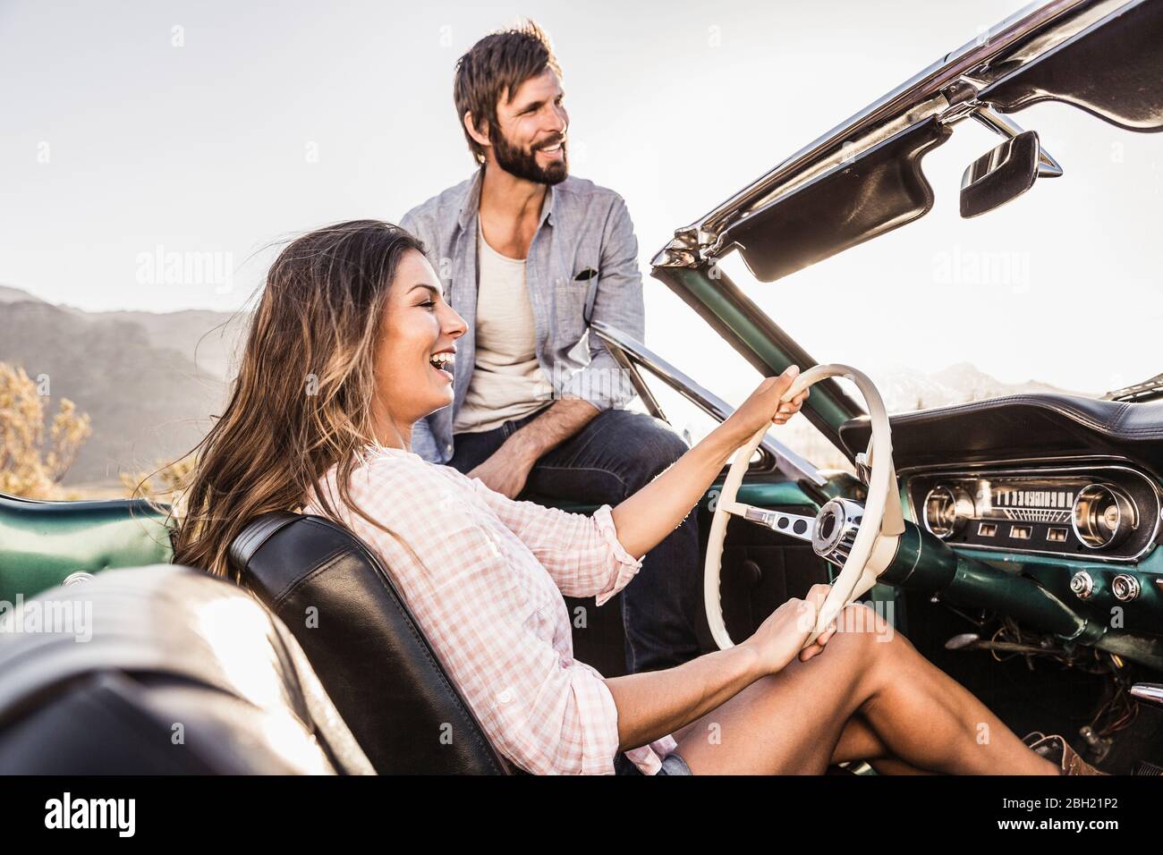 Convertible car driving away hi-res stock photography and images - Alamy