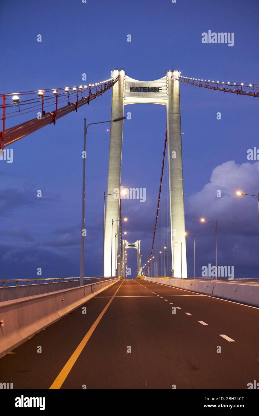 Mozambique, Maputo, Empty Maputo-Katembe Bridge at night Stock Photo ...