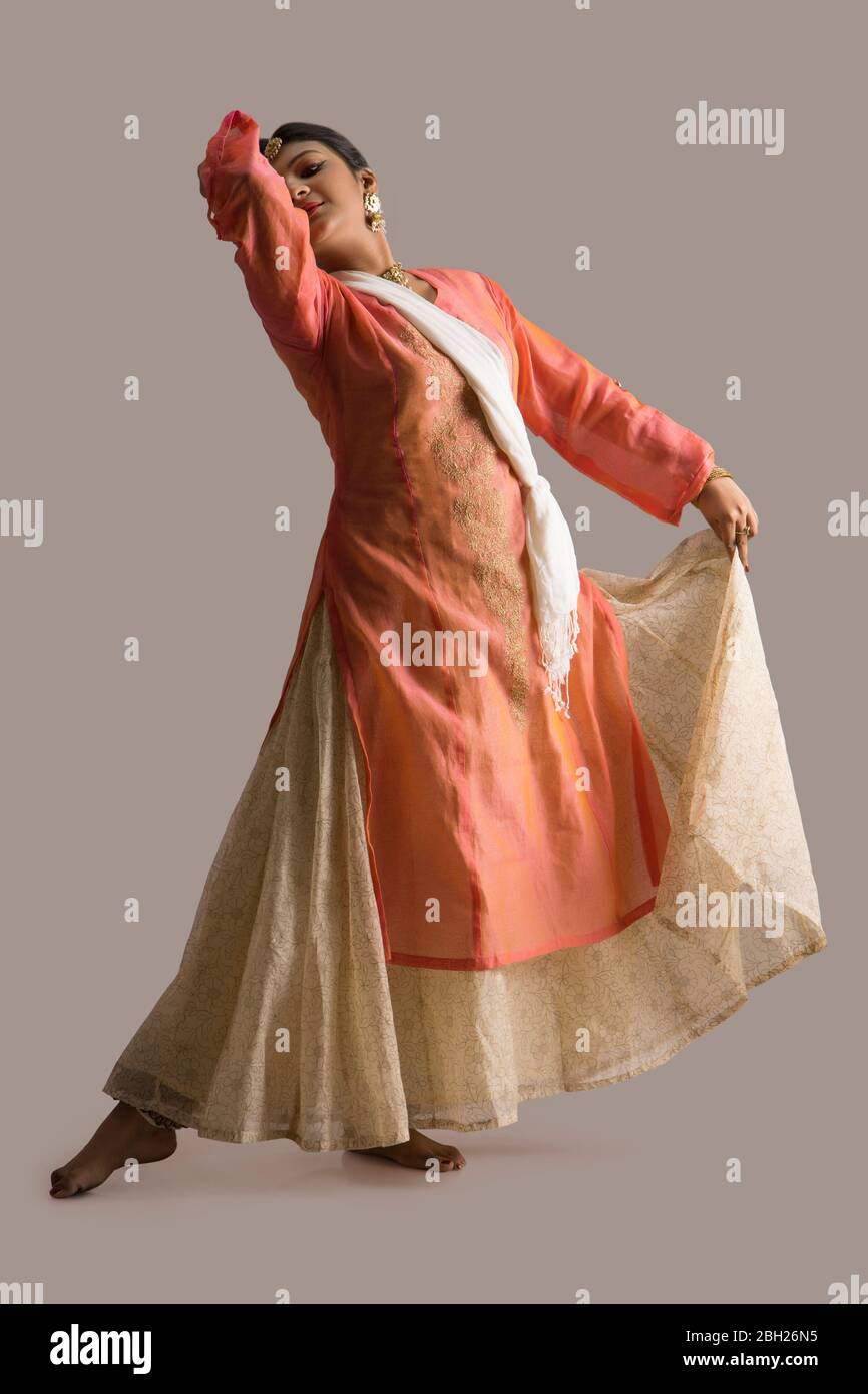 Sufi kathak hi-res stock photography and images - Alamy