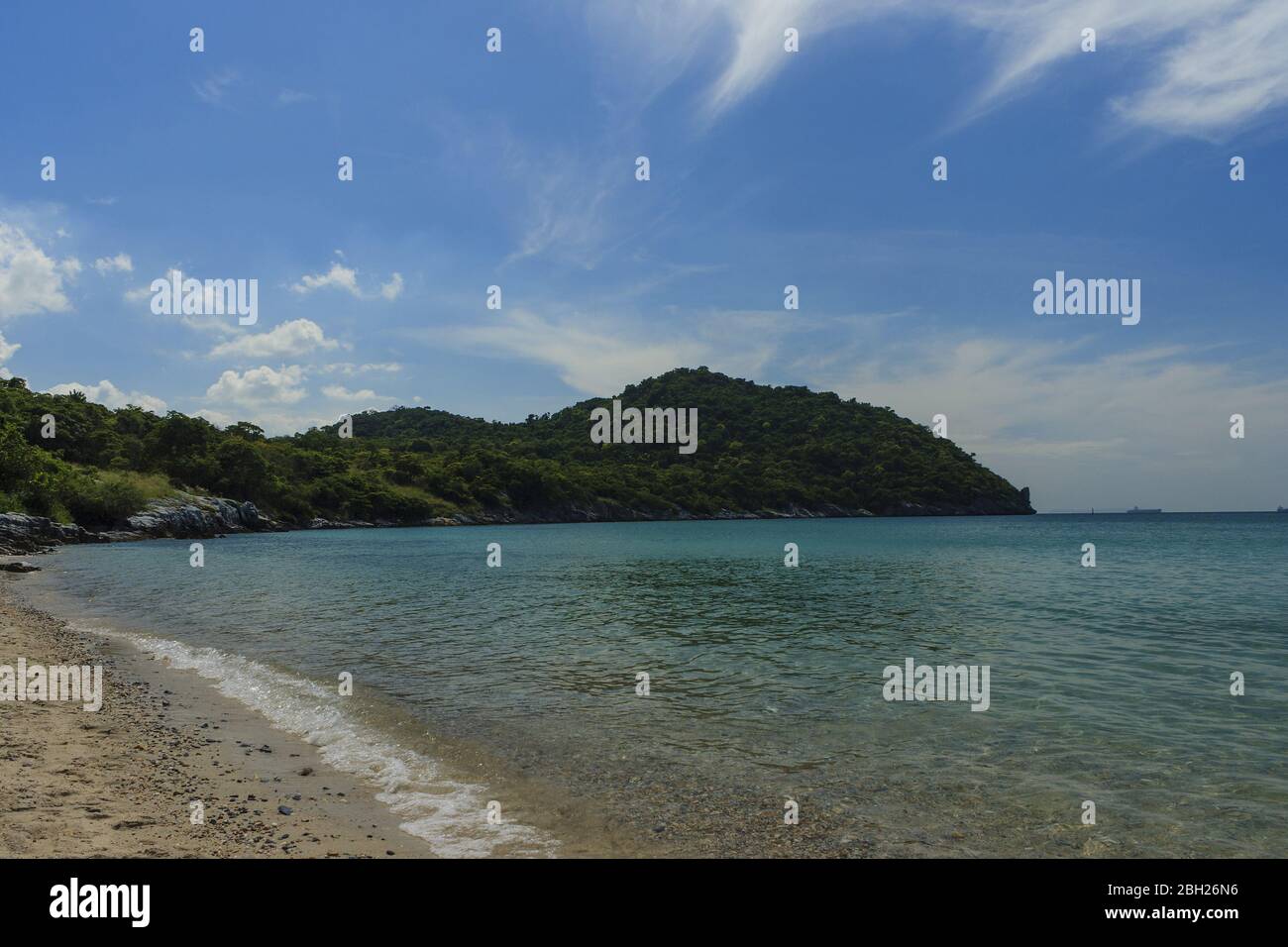 Ko Sichang island, Siam bay Stock Photo - Alamy