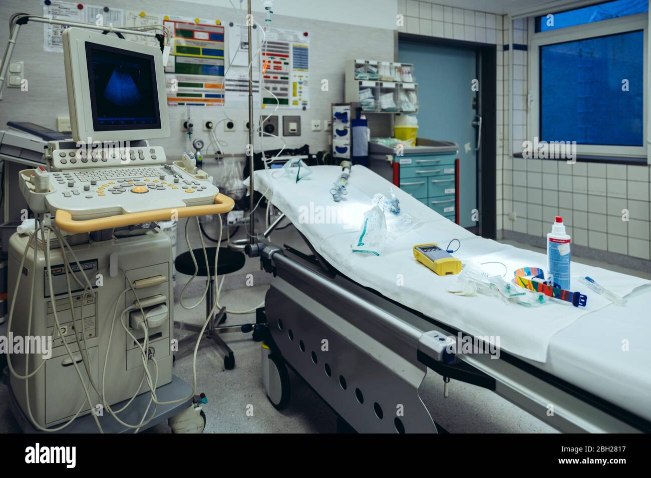 Empty trauma room prepared for Covid 19 patients in hospital Stock ...