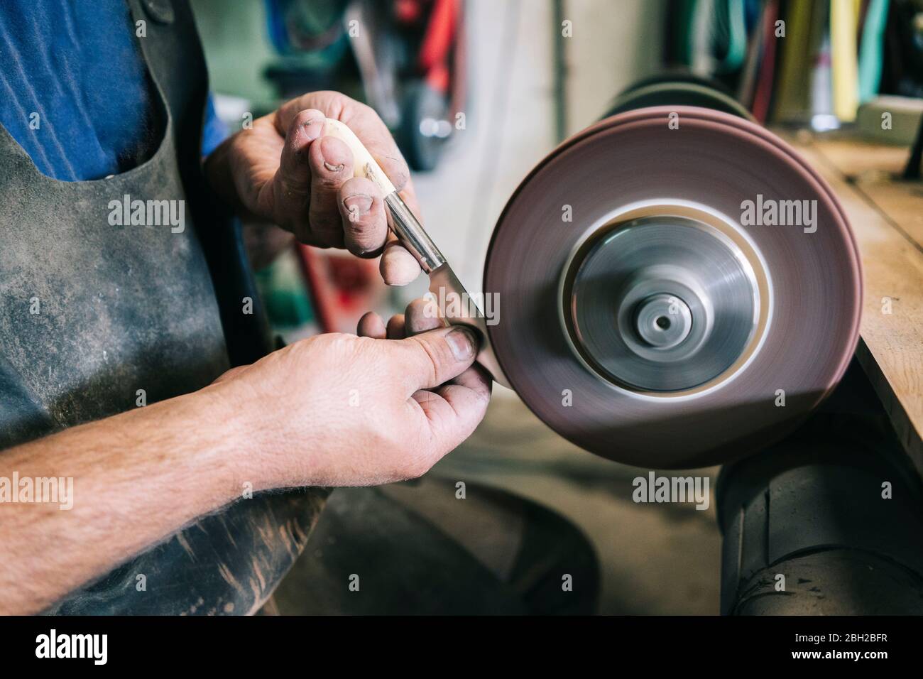 Sharpening blade precision workshop hi-res stock photography and images ...