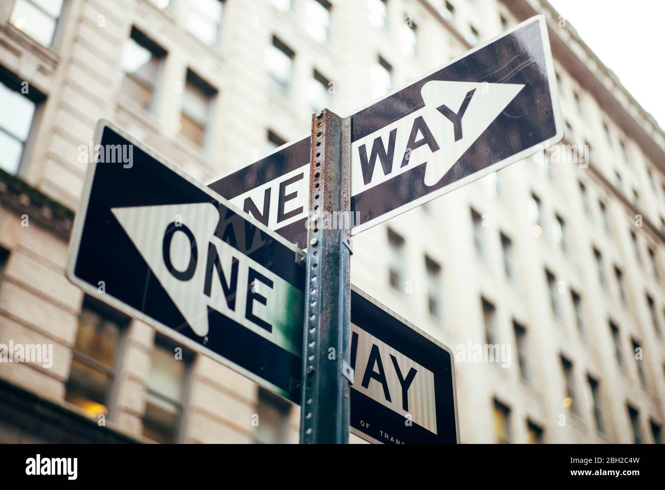 One way road signs hi-res stock photography and images - Alamy