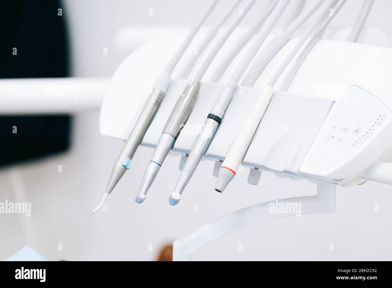 Dental surgery instruments hi-res stock photography and images - Alamy
