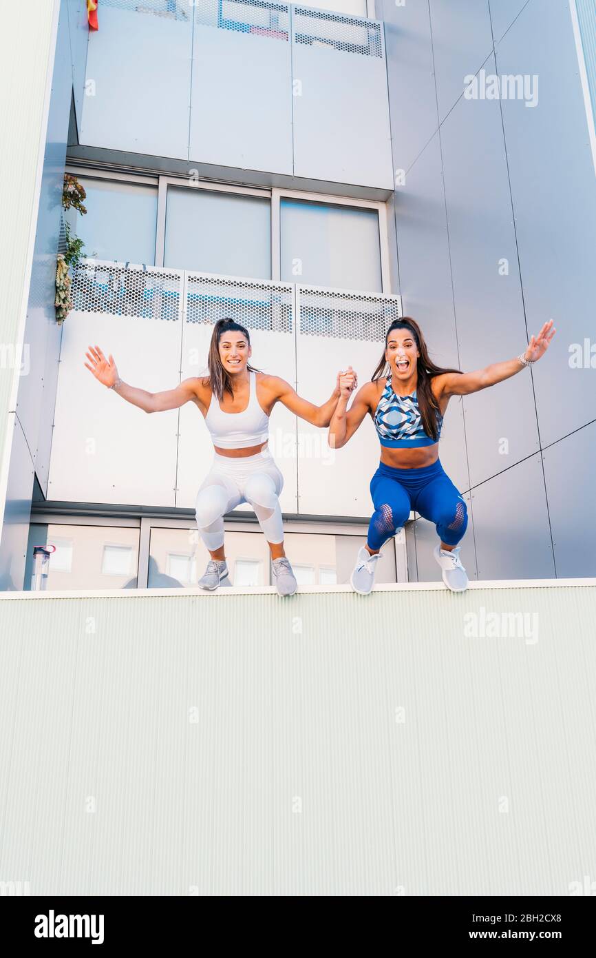 Jumping from the wall hi-res stock photography and images - Alamy