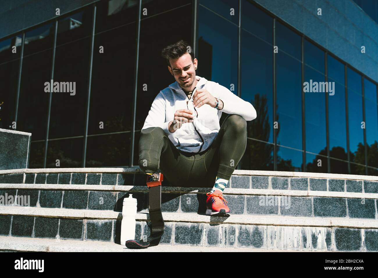 Break a leg hi-res stock photography and images - Alamy