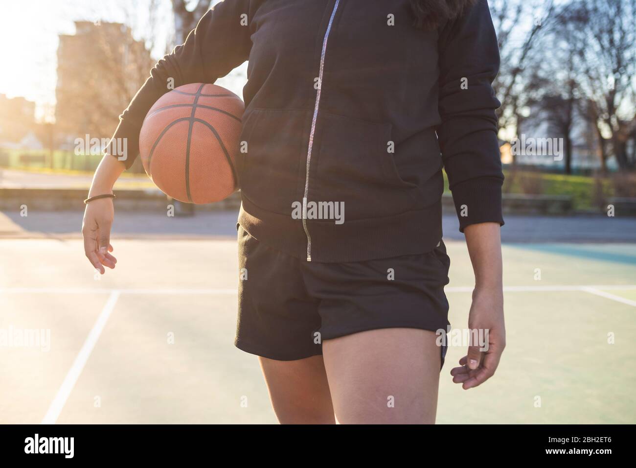 Female section hi-res stock photography and images - Alamy