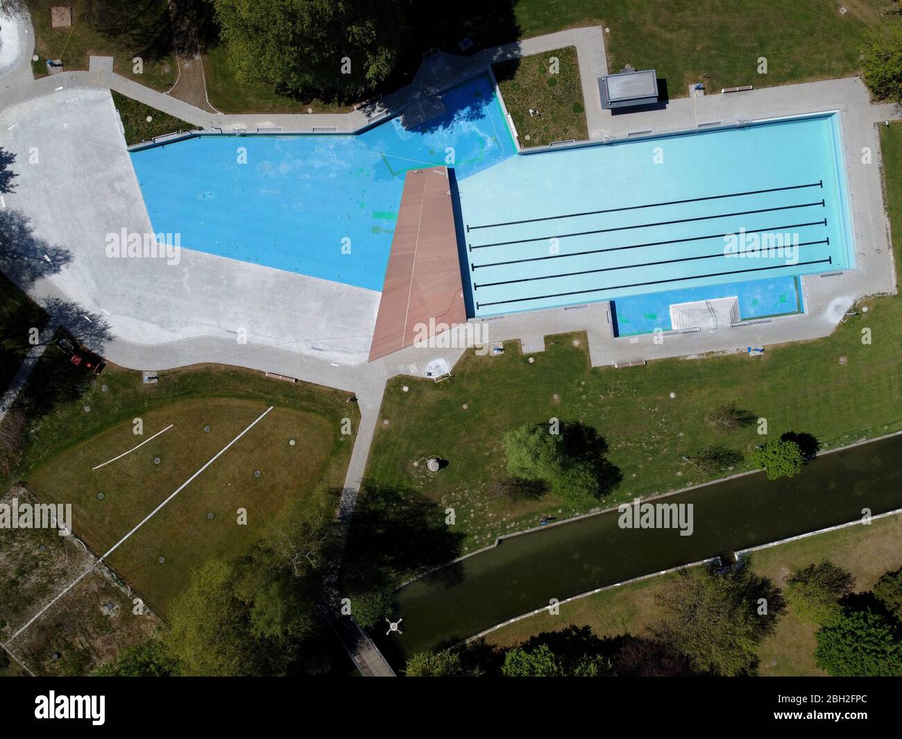 Natural swimming pool maria einsiedel hi-res stock photography and ...