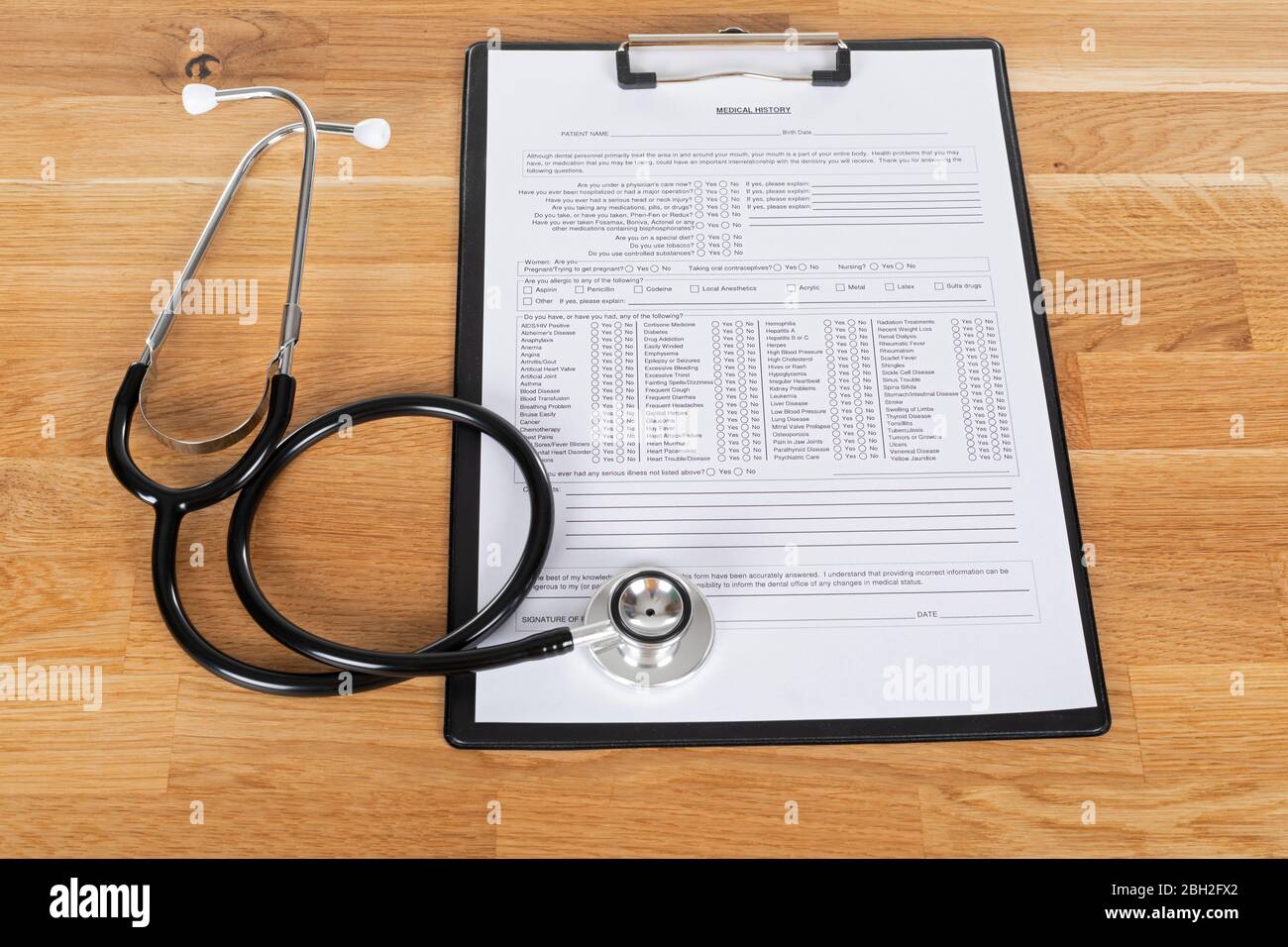 Patient medication record form hi-res stock photography and images - Alamy
