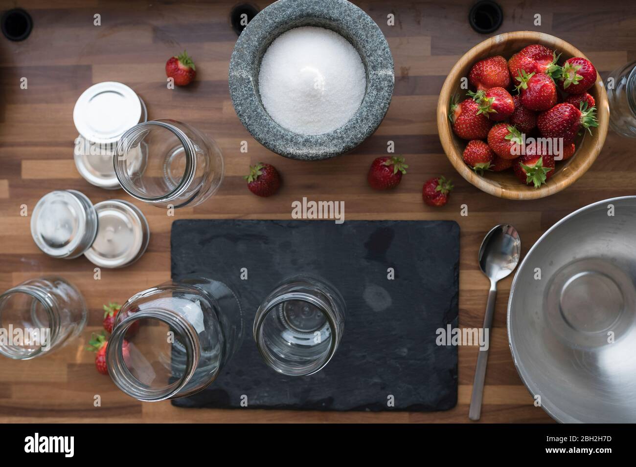 Preparing jam hi-res stock photography and images - Alamy