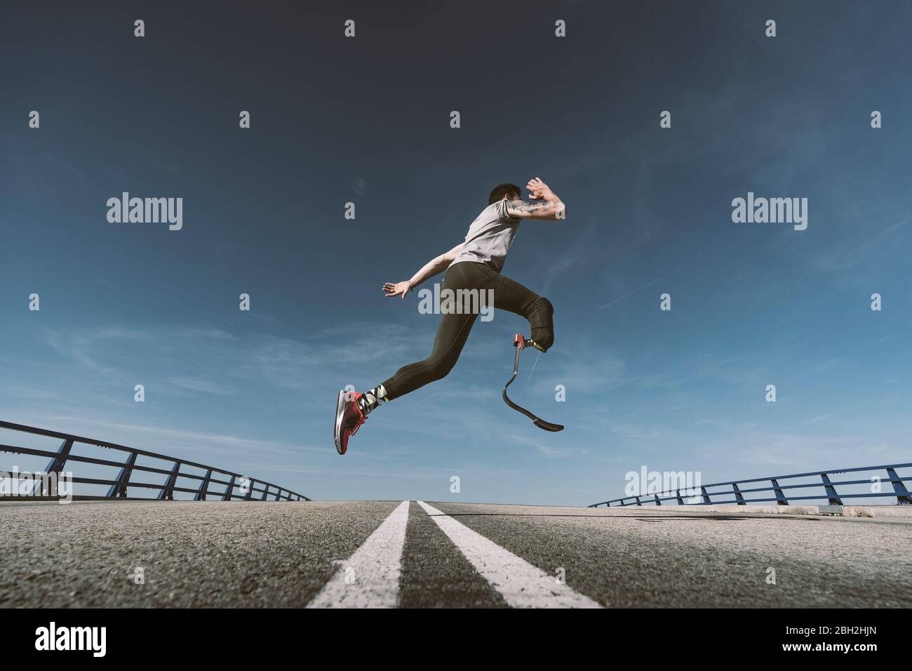 Athlete disabled jump hi-res stock photography and images - Alamy