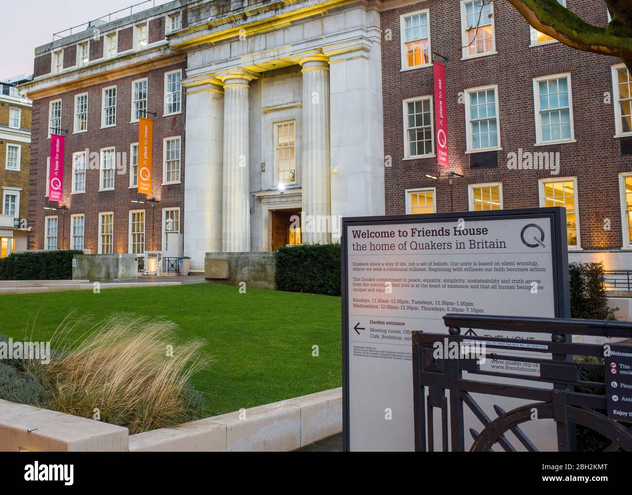 Friends of the quakers hi-res stock photography and images - Alamy