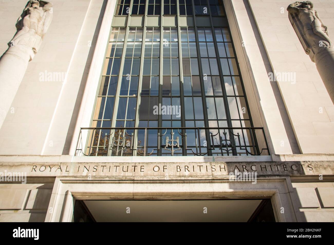 LONDON- Royal Institute of British Architects (RIBA) building on ...