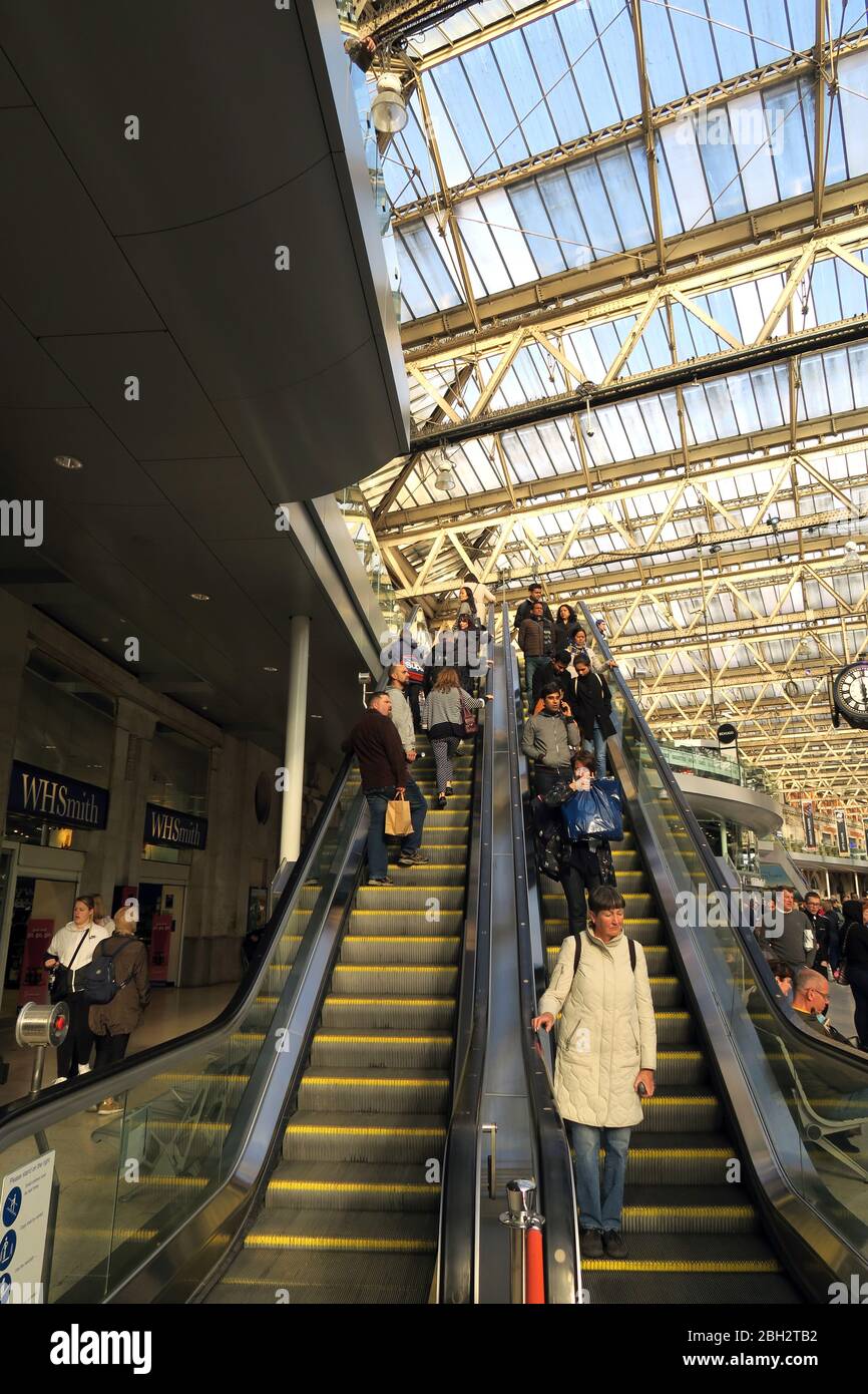 Inside Waterloo Station High Resolution Stock Photography and Images ...