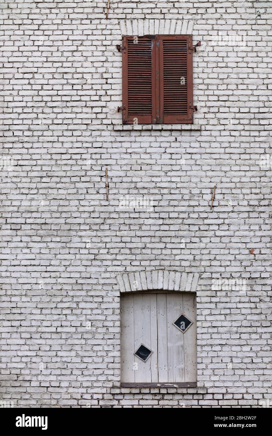 Factory wall background hi-res stock photography and images - Alamy