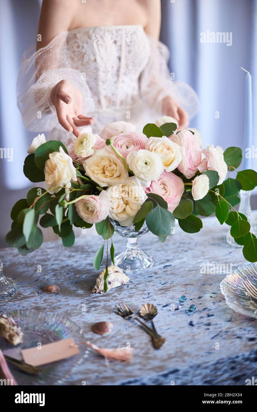 Bridal hold wedding bouquet with Blush Italian Cloony Ranunculus and ...