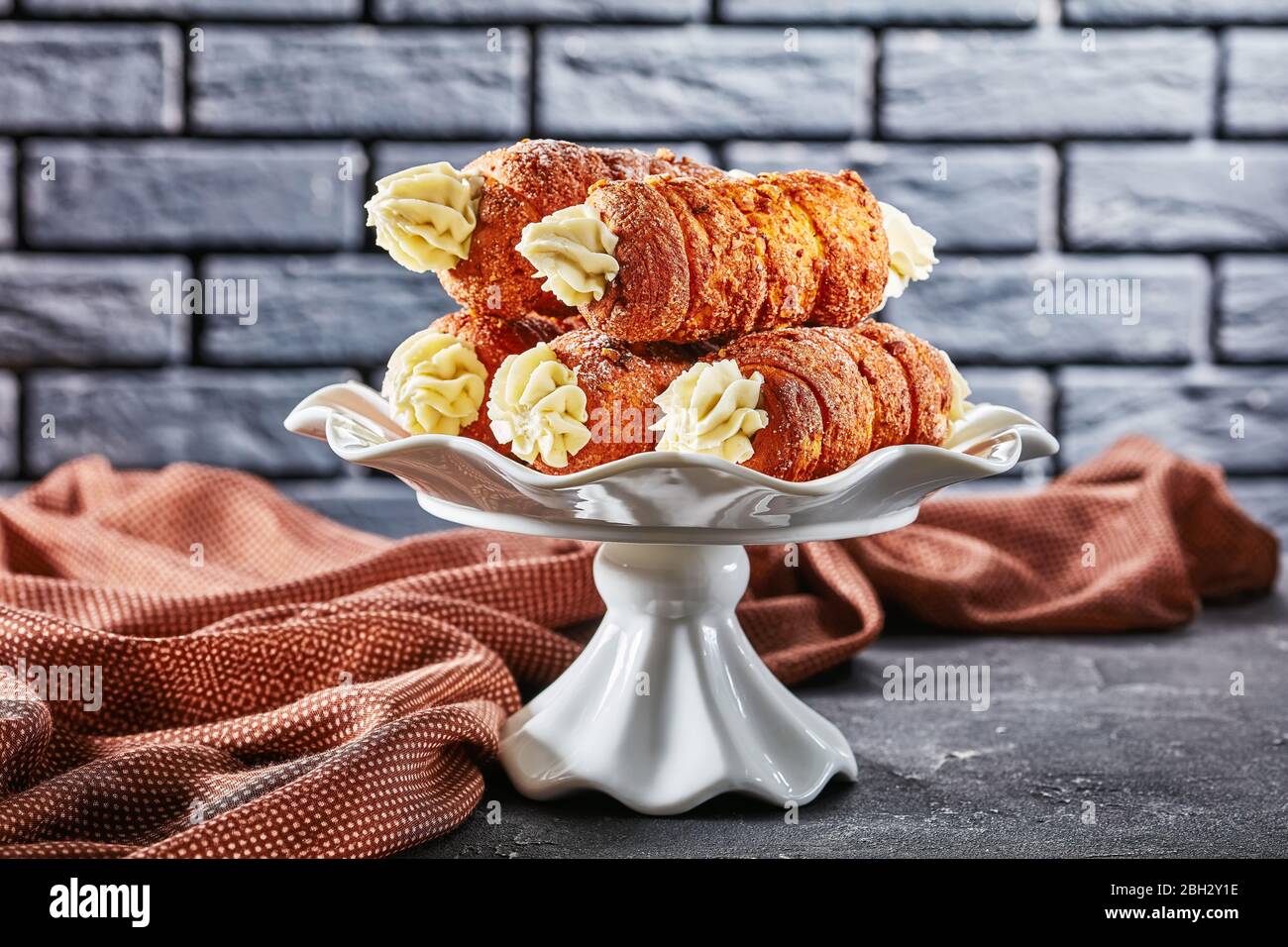 Czech kremrole: traditional pastry filled with buttercream frosting ...