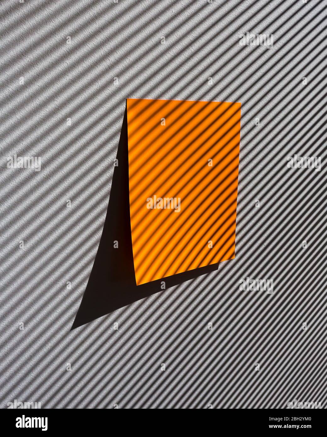 Minimal art stripes hi-res stock photography and images - Alamy