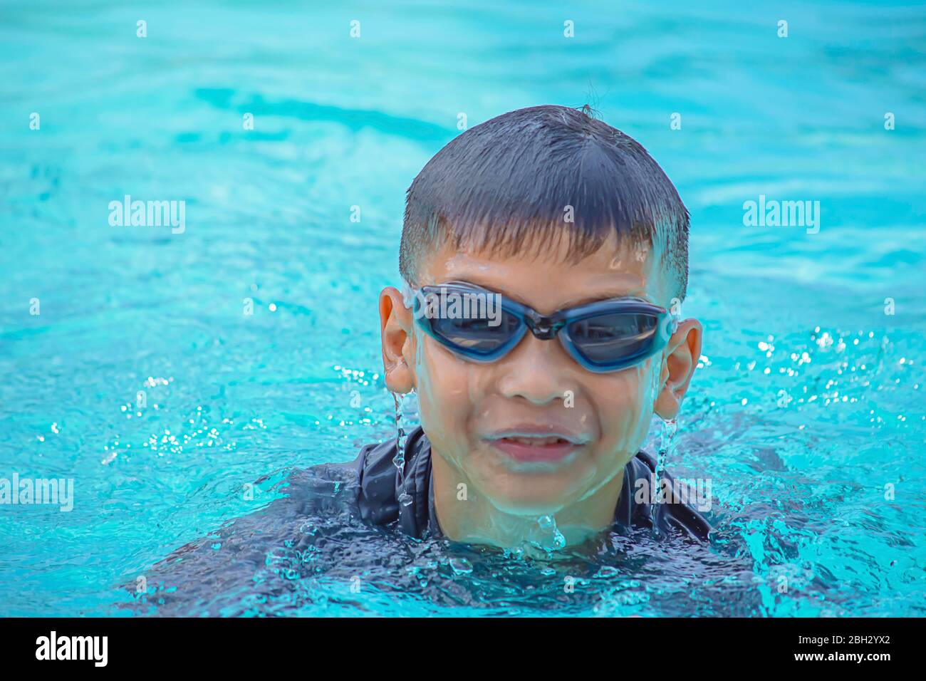 Swimmer swim hi-res stock photography and images - Alamy