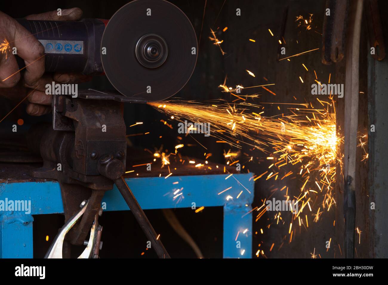 Rotate shot hi-res stock photography and images - Alamy