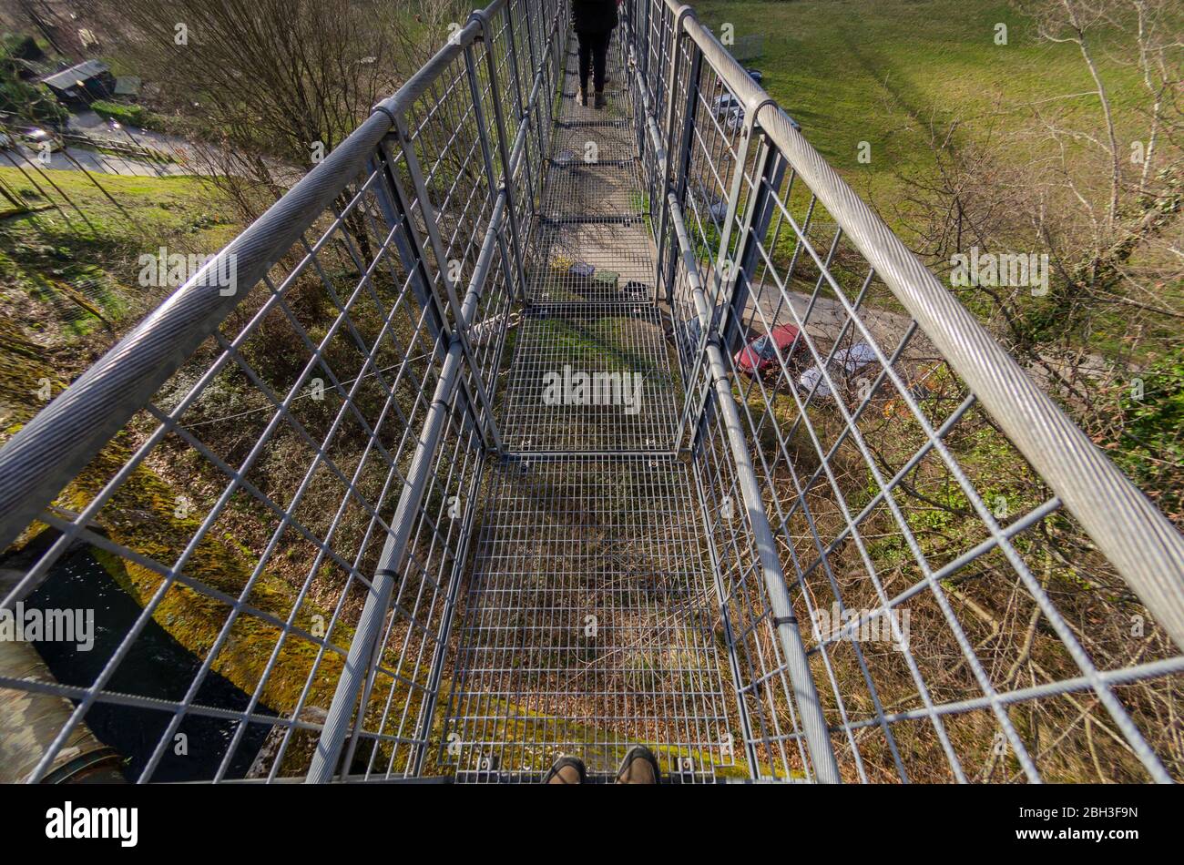 Long narrow suspension walkway hi-res stock photography and images - Alamy