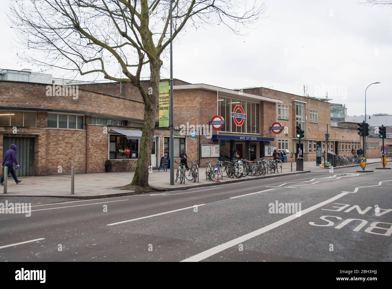 1930s Art Deco Architecture White City Underground Station, Wood Lan ...