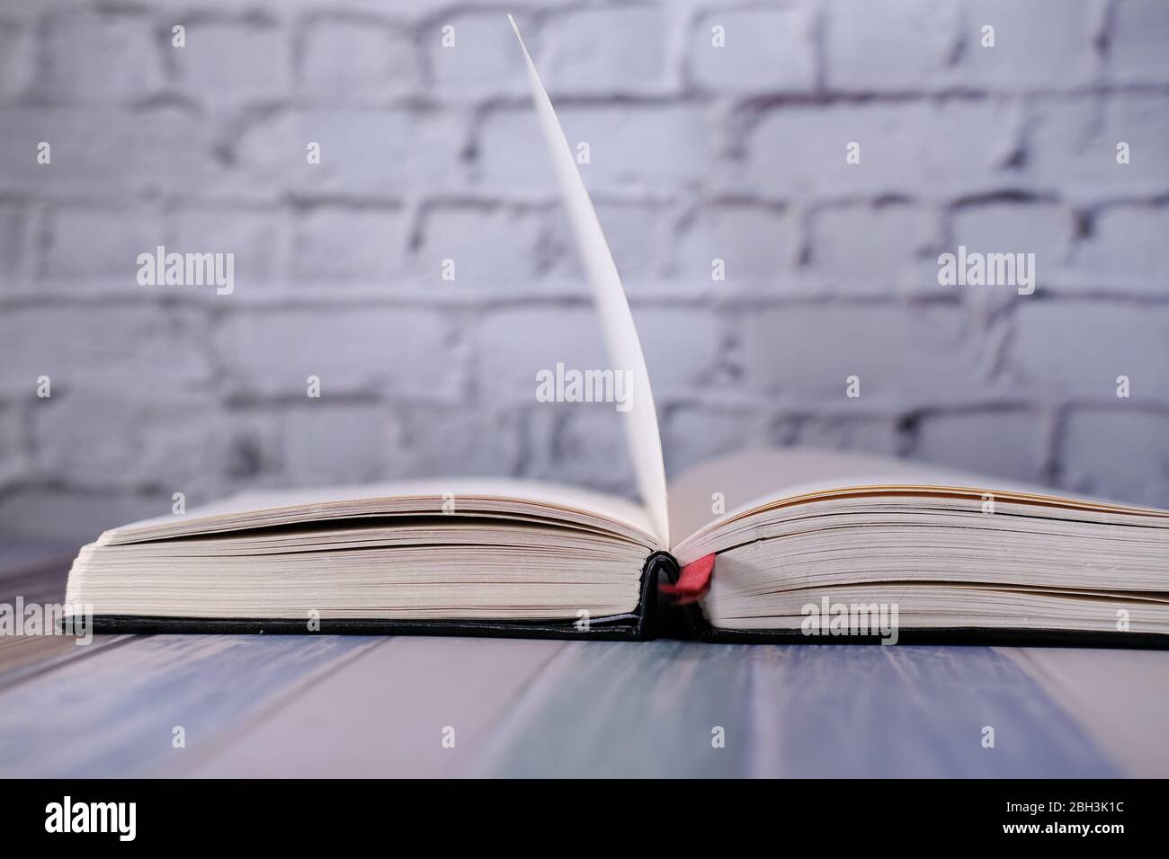 Old fashioned office hi-res stock photography and images - Alamy