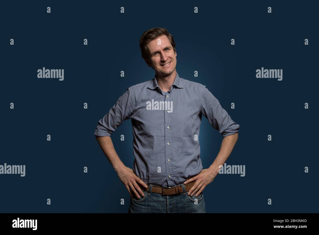 Slanted Head High Resolution Stock Photography and Images - Alamy