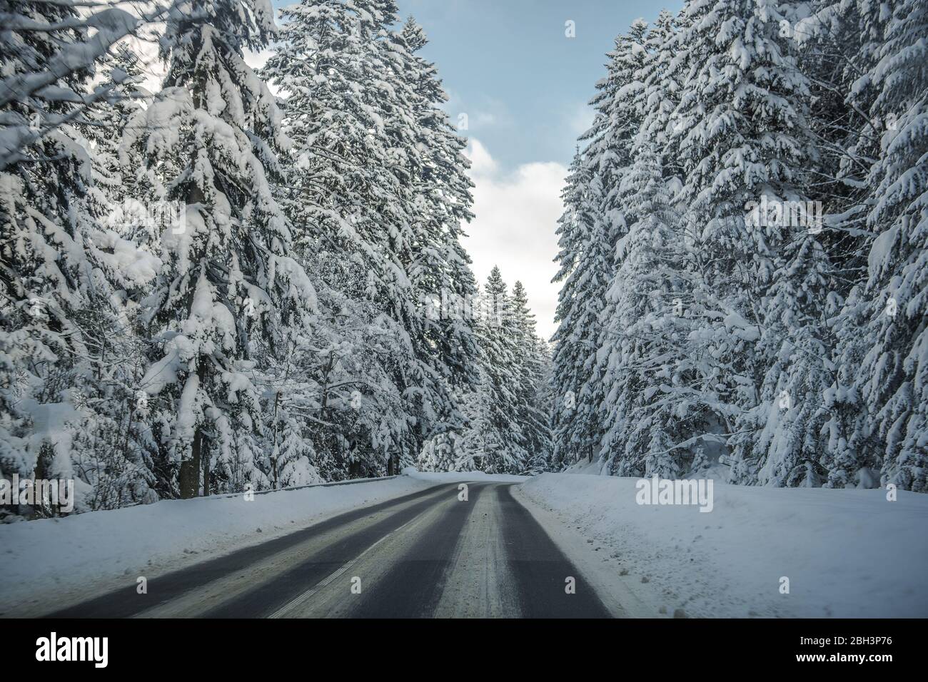 Remote town hi-res stock photography and images - Alamy