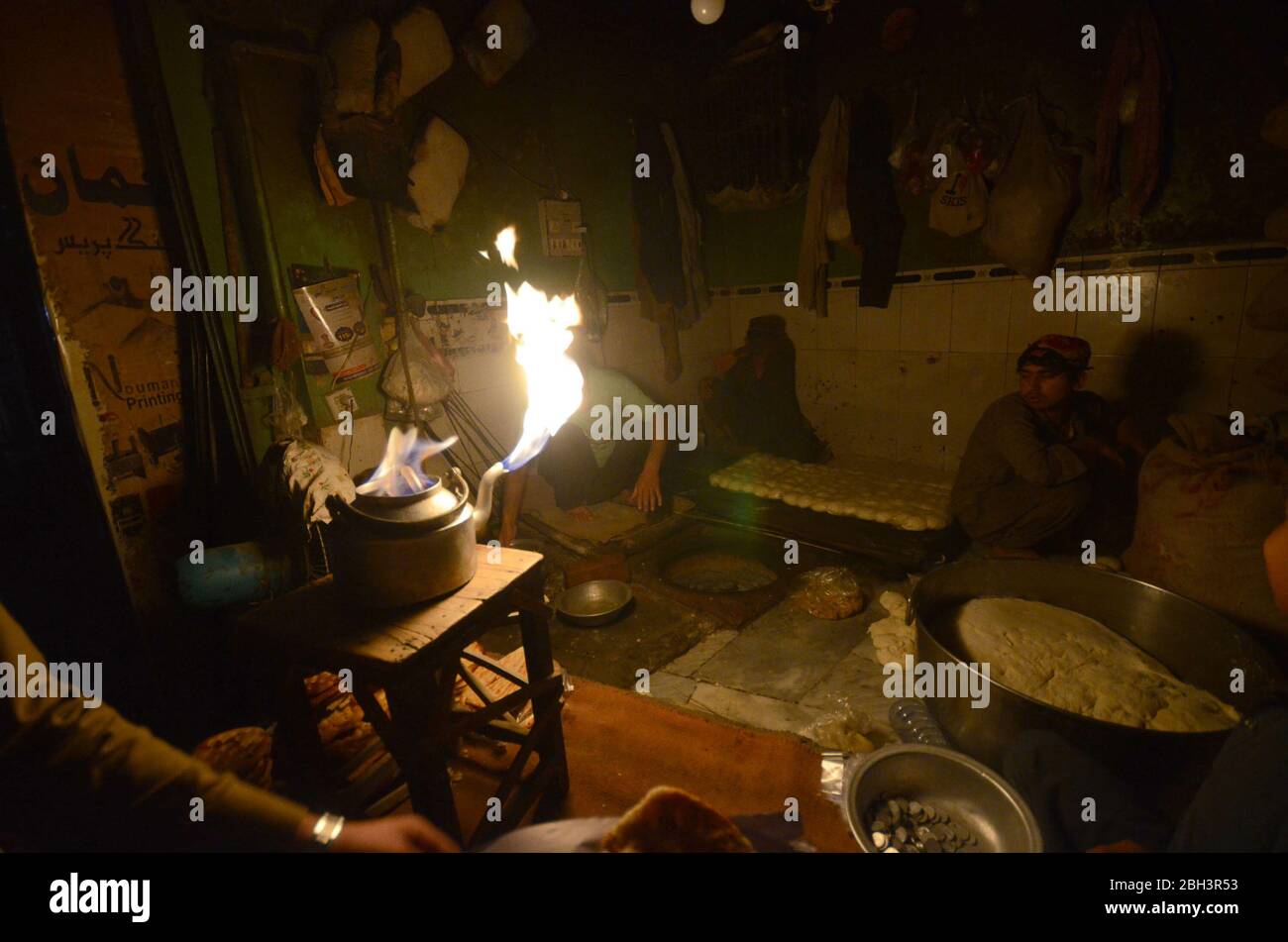 Pakistan gas pipe hi-res stock photography and images - Alamy