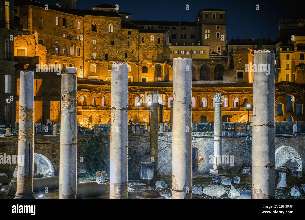 Night View Of Old Ruins Of Marble Columns Outside Roman Colosseum Stock ...